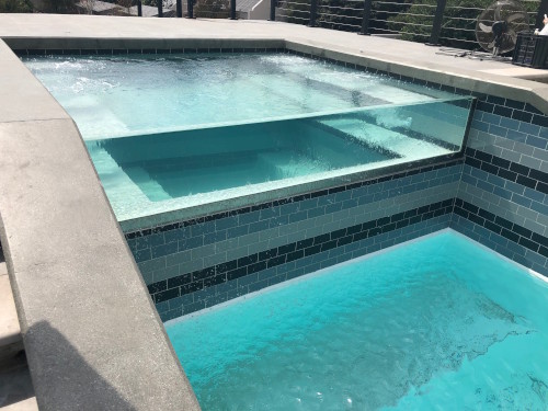 Acrylic Pool Windows - Infinity Pools - Glass Panels for Swimming Pools